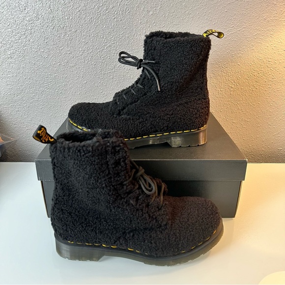 Dr. Martens | Shoes | Doc Martens Boots Womens Sz 9 Fluffy Fuzzy 46 ...
